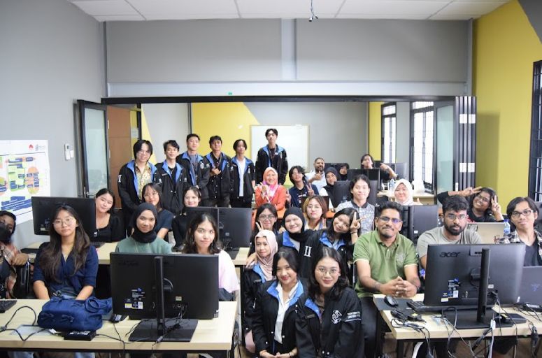 Sarahwati - Software Developer